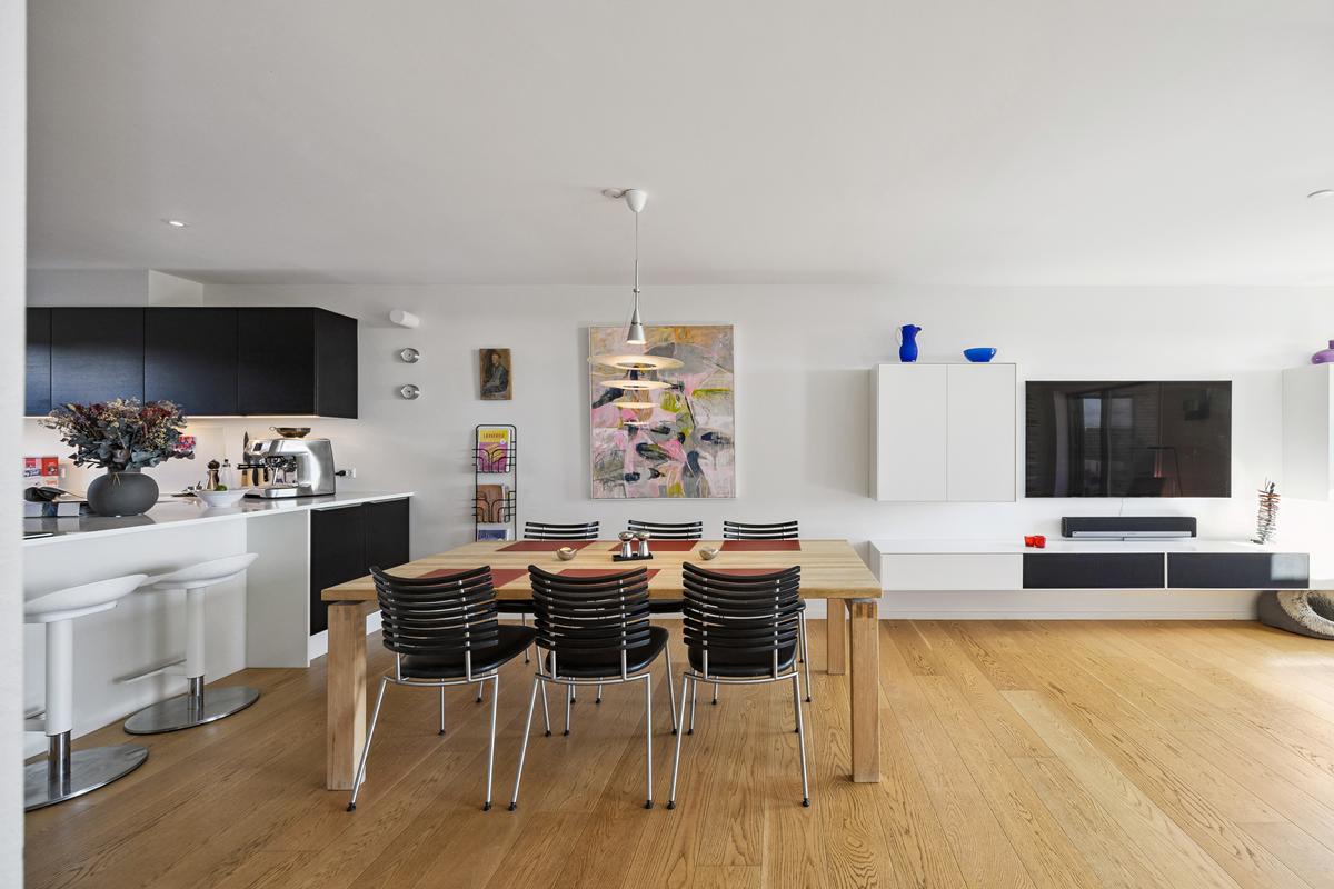 148-1169 Vierdiget 174 - EKSKLUSIVT RÆKKEHUS I FØRSTE PARKET ...