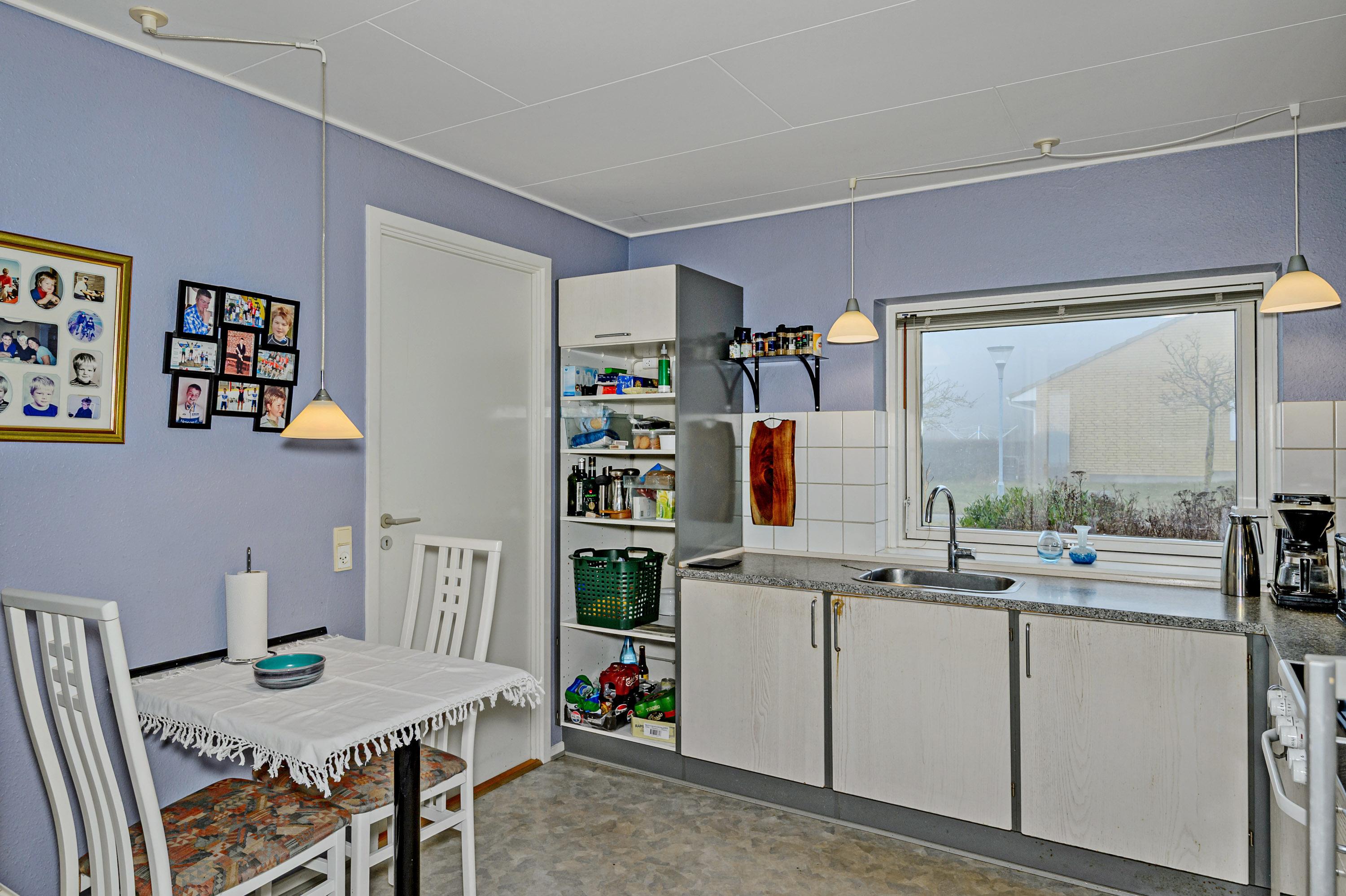 370-6129 Søndergårds Banke 11 - VELHOLDT, LYST OG VENLIGT RÆKKEHUS I 1 PLAN MED FJORDUDSIGT ...